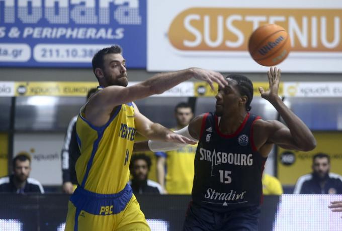 Περιστέρι - Στράσμπουρ: 76-79 | SDNA